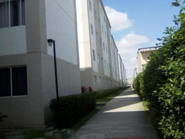 Apartamento para Venda por R$200.000,00 com 48m², 2 dormitórios, 1 banheiro e 1 cozinha Jardim das