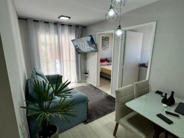 Apartamento para Venda por R$220.000,00 com 50m², 2 dormitórios, 1 banheiro e 1 sacada São miguel