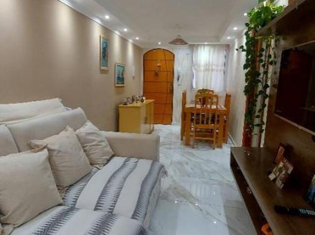 Apartamento para Venda por R$235.000,00 com 56m², 2 dormitórios, 1 vaga e 1 banheiro Conjunto resi