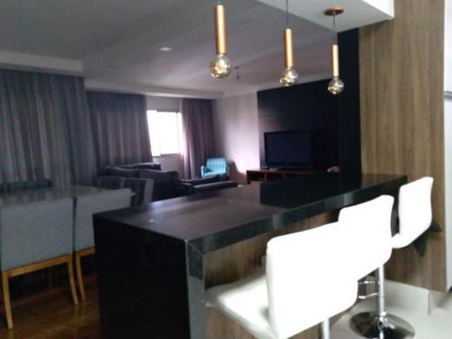 Apartamento para Venda por R$2.100.000,00 com 178m², 2 vagas, 1 suite e 4 dormitórios Campo belo