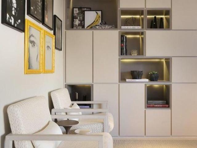 Apartamento para Venda por R$2.250.000,00 com 120m², 2 vagas, 2 suites e 2 dormitórios Moema, São