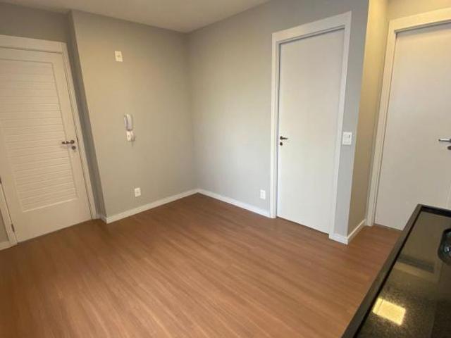 Apartamento para Venda por R$330.000,00 com 25m², 3 banheiros e 1 dormitório Santa cecilia, São pa