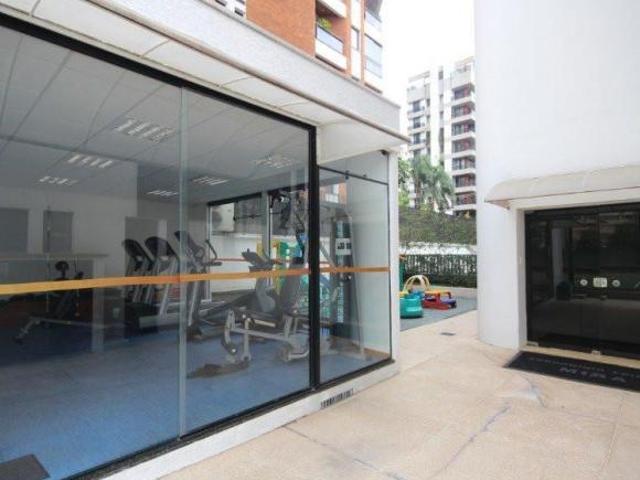 Apartamento para Venda por R$5.000.000,00 com 285m², 3 dormitórios, 3 suites e 4 vagas Higienopoli