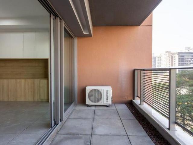 Apartamento para Venda por R$750.000,00 com 41m², 1 vaga, 1 suite e 2 banheiros Brooklin, São paul