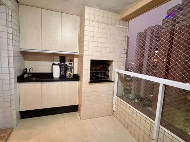 Apartamento para Venda, porteira fechada na Ponta da Praia