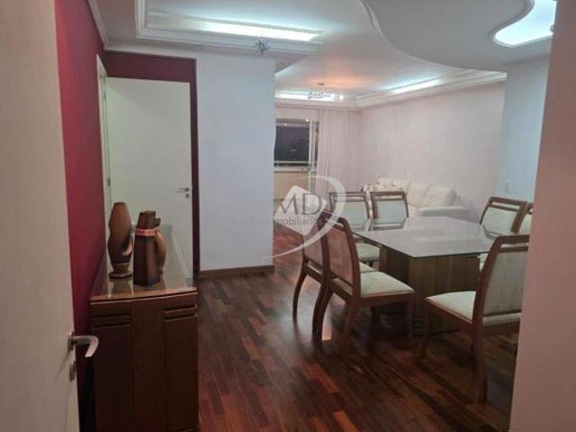 Apartamento para venda, sendo 3 suítes, 5 banheiros, 3 vagas de garagem, 150 m2