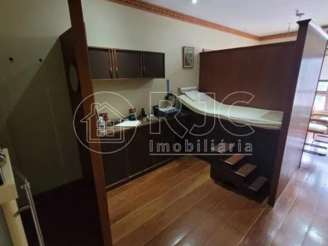Apartamento para venda tem 60 metros quadrados com 1 quarto em Tijuca Rio de Janeiro RJ