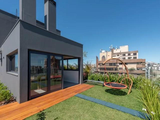 Apartamento para venda tem 102 metros quadrados com 3 quartos em Higienópolis Porto Alegre RS