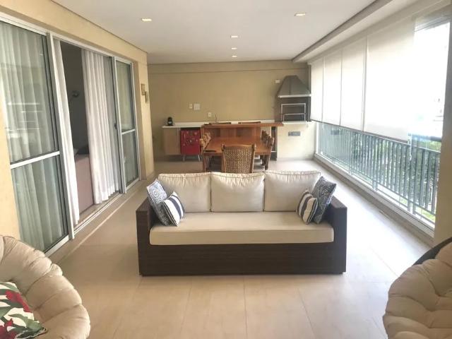 Apartamento para venda tem 184 metros quadrados com 4 quartos em Vila Mariana São Paulo SP