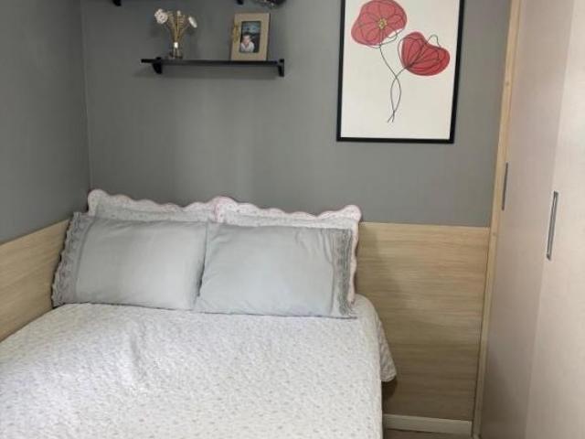 Apartamento para Venda, Vila Yara, 2 dormitórios, 2 banheiros, 2 vagas