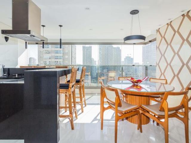Apartamento para venda, 167m², mobiliado, 3 suítes, 3 vagas na Saúde SP