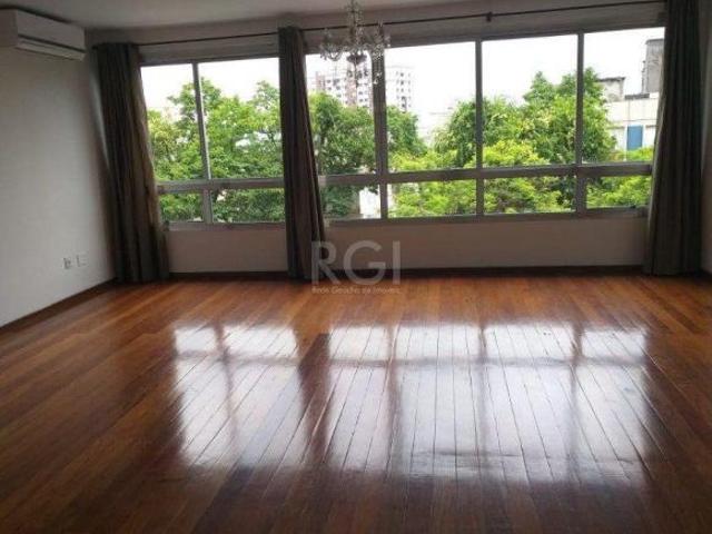 Apartamento para Venda 130m², 3 dormitórios, sendo 1 suites, 2 vagas Moinhos de Vento