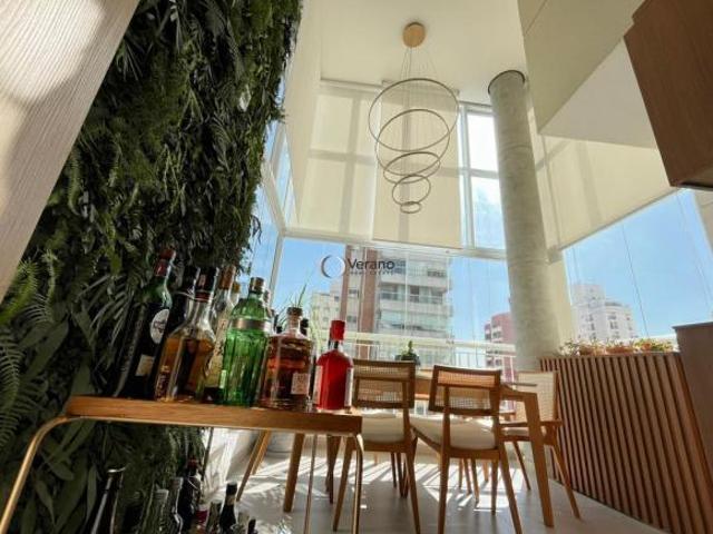 Apartamento à Venda na Vila Nova Conceição