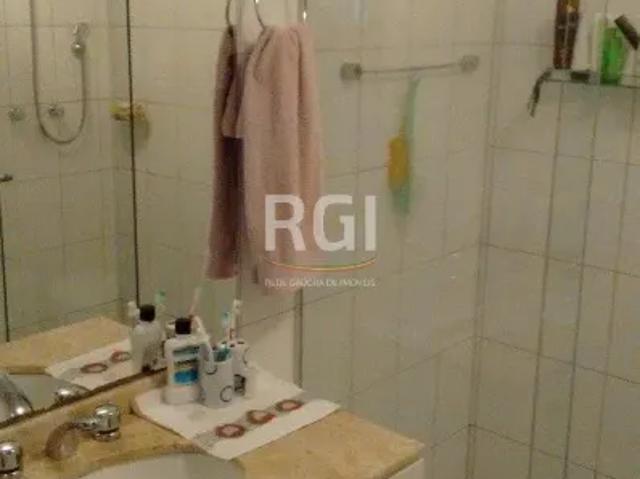 Apartamento para Venda 238.12m², 3 dormitórios, sendo 1 suites, 3 vagas Menino Deus