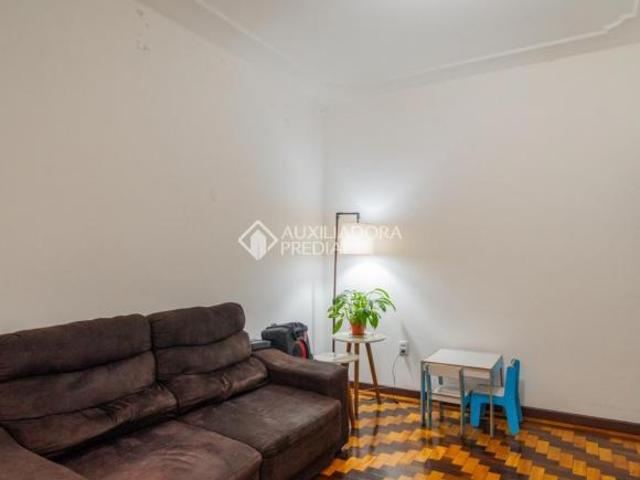 Apartamento para venda 2 dormitórios com sacada no bairro Praia de Belas