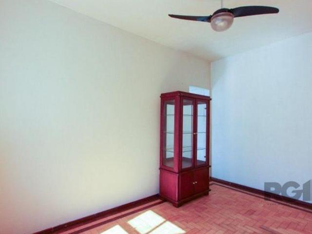 Apartamento para venda, 2 quartos, 66m² privativos, Azenha