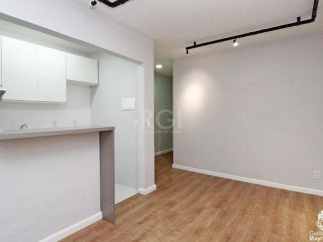 Apartamento para Venda 34m², 1 dormitório, Menino Deus