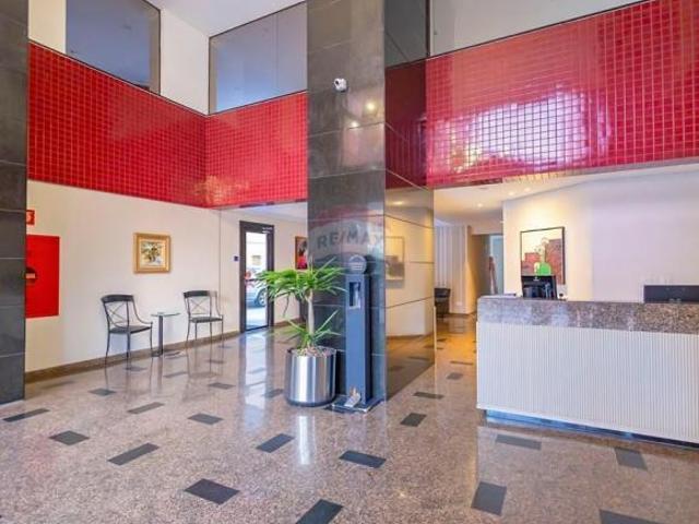 Apartamento para venda, 3 quartos e 1 suíte, semi mobiliado no Água Verde