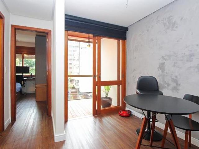 Apartamento para Venda 47.91m², 1 dormitório, 1 vaga Petrópolis