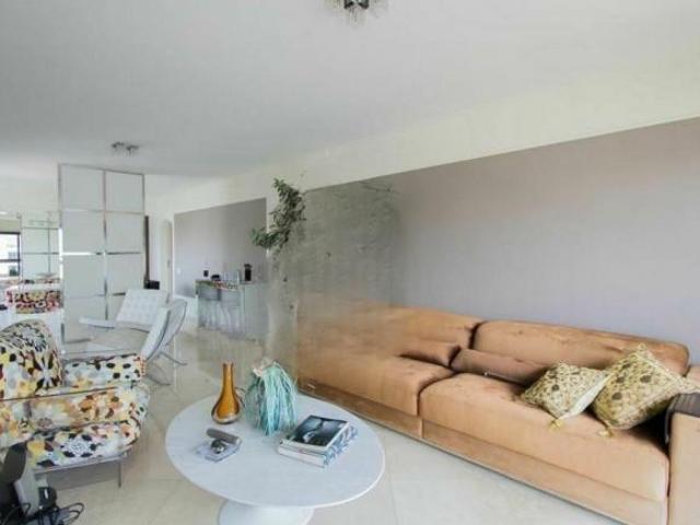 Apartamento para venda, 480m², 3 dormitórios sendo 2 suites com 4 vagas Morumbi