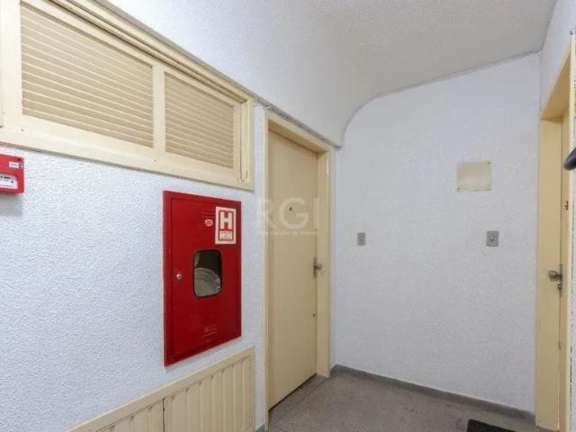 Apartamento para Venda 67.61m², 2 dormitórios, 1 vaga Nonoai