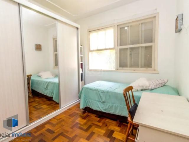 Apartamento para Venda 61.47m², 2 dormitórios, 1 vaga Petrópolis