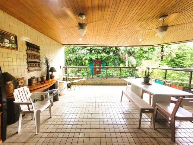Apartamento para venda/aluguel com 3 quartos em Recreio dos Bandeirantes com 143m²