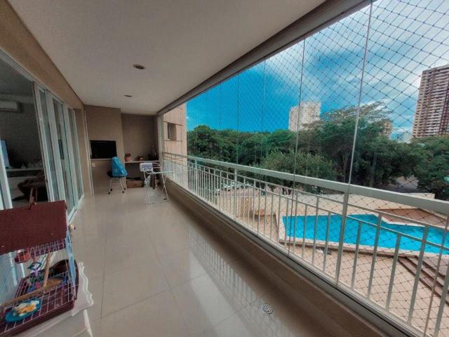 Apartamento para Venda/Aluguel com 3 quartos, 175 m² por R$ 1.200.000