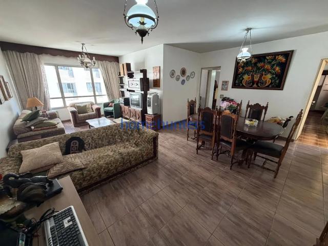 Apartamento para Venda/Aluguel com 3 quartos, 176 m² por R$ 550.000