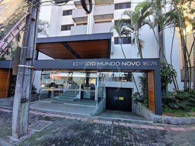 Apartamento para Venda/Aluguel com 3 quartos, 101 m² por R$ 570.000