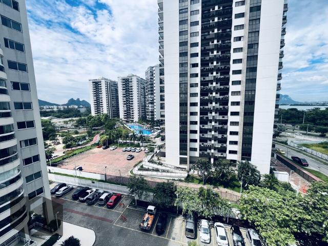 Apartamento para Venda/Aluguel com 3 quartos, 111 m² por R$ 1.350.000