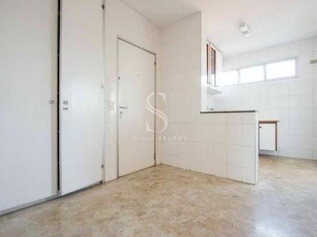 Apartamento para Venda/Aluguel com 3 quartos, 112 m² por R$ 860.000