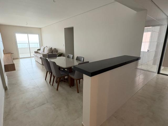 Apartamento para Venda/Aluguel com 3 quartos, 116 m² por R$ 1.670.000