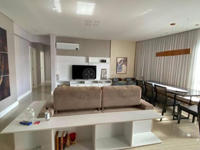 Apartamento para Venda/Aluguel com 3 quartos, 124 m² por R$ 2.290.000