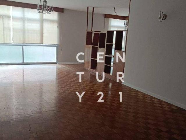 Apartamento para Venda/Aluguel com 3 quartos, 216 m² por R$ 2.800.000