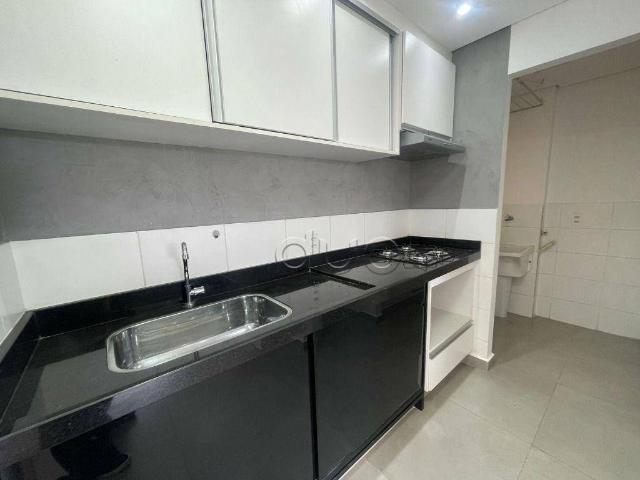 Apartamento para Venda/Aluguel com 3 quartos, 66 m² por R$ 440.000