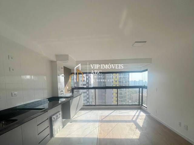 Apartamento para Venda/Aluguel com 3 quartos, 66 m² por R$ 720.000