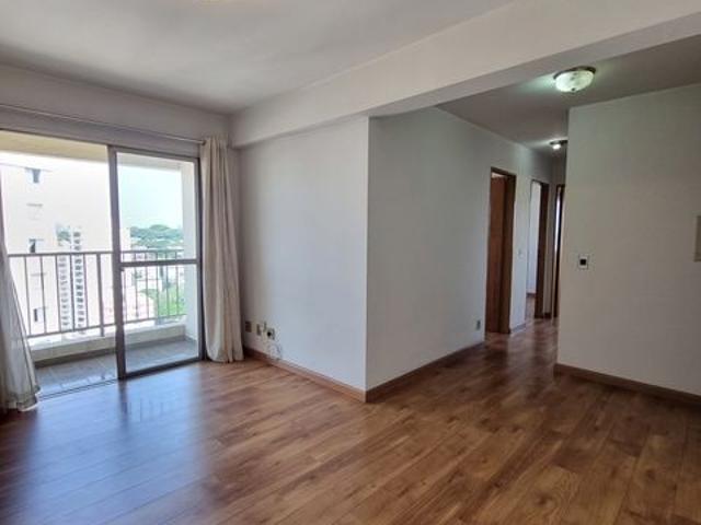 Apartamento para Venda/Aluguel com 3 quartos, 68 m² por R$ 530.000