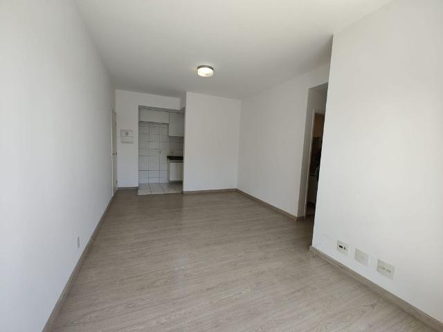 Apartamento para Venda/Aluguel com 3 quartos, 69 m² por R$ 575.000