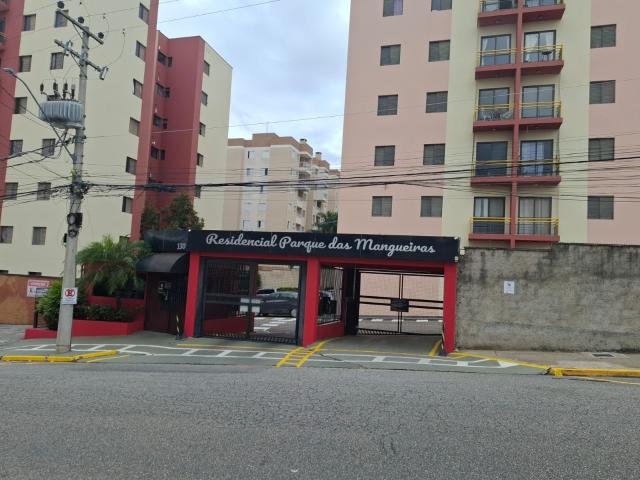 Apartamento para Venda/Aluguel com 3 quartos, 73 m² por R$ 400.000