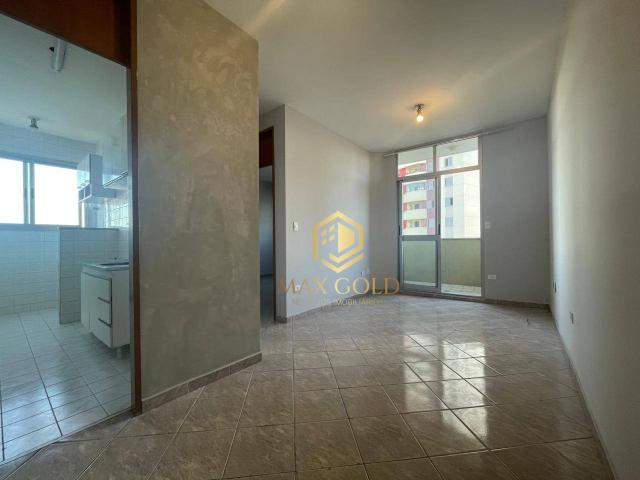 Apartamento para Venda/Aluguel com 1 quartos, 44 m² por R$ 260.000
