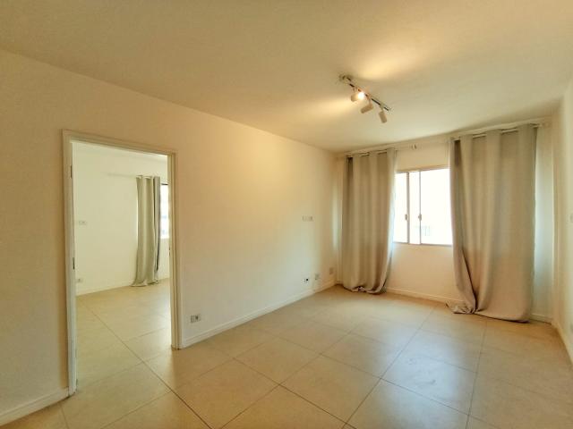 Apartamento para Venda/Aluguel com 1 quartos, 46 m² por R$ 570.000