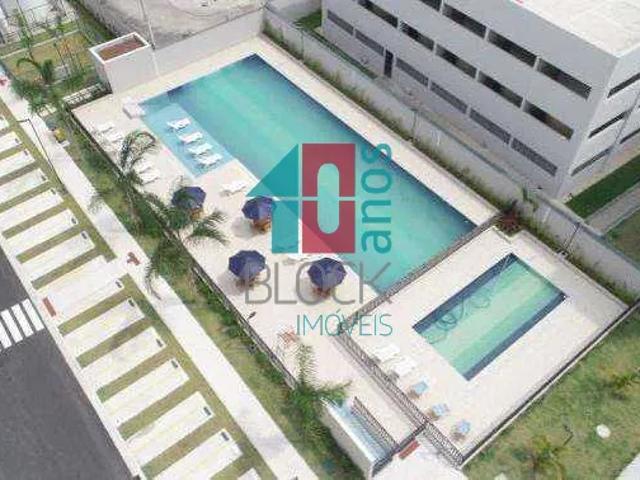 Apartamento para venda/aluguel com 2 quartos em Anil com 43m²