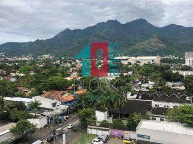 Apartamento para venda/aluguel com 2 quartos em Anil com 56m²