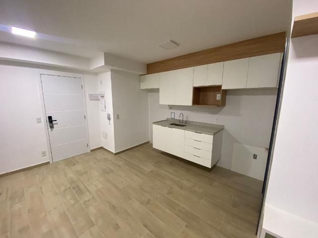 Apartamento para Venda/Aluguel com 2 quartos por R$ 1.160.000