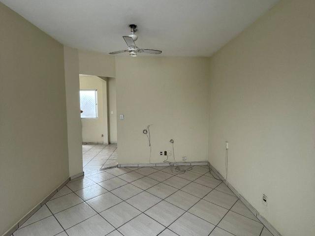 Apartamento para Venda/Aluguel com 2 quartos por R$ 230.000