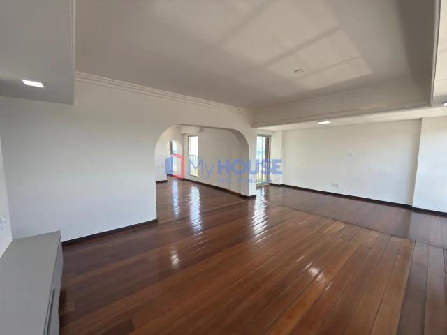 Apartamento para Venda/Aluguel com 2 quartos, 146 m² por R$ 849.000