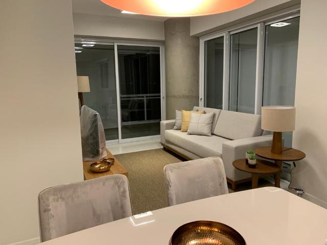 Apartamento para Venda/Aluguel com 2 quartos, 105 m² por R$ 3.148.000