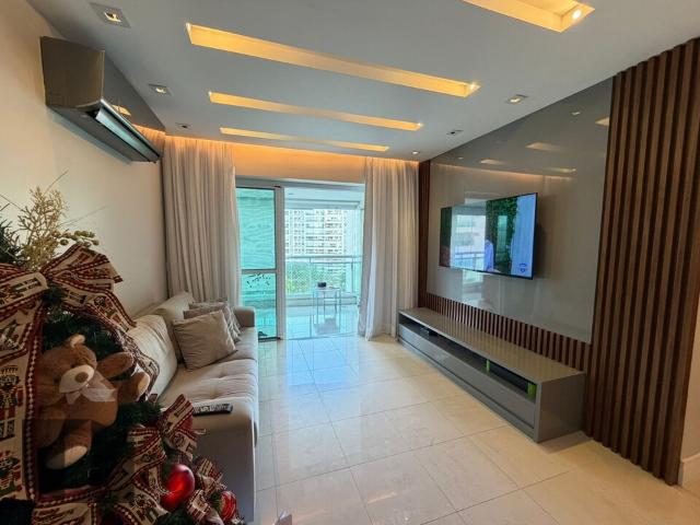 Apartamento para Venda/Aluguel com 2 quartos, 112 m² por R$ 1.550.000