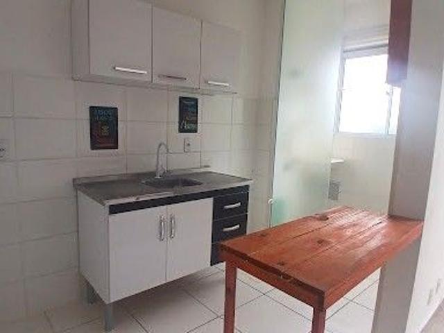 Apartamento para Venda/Aluguel com 2 quartos, 47 m² por R$ 190.000